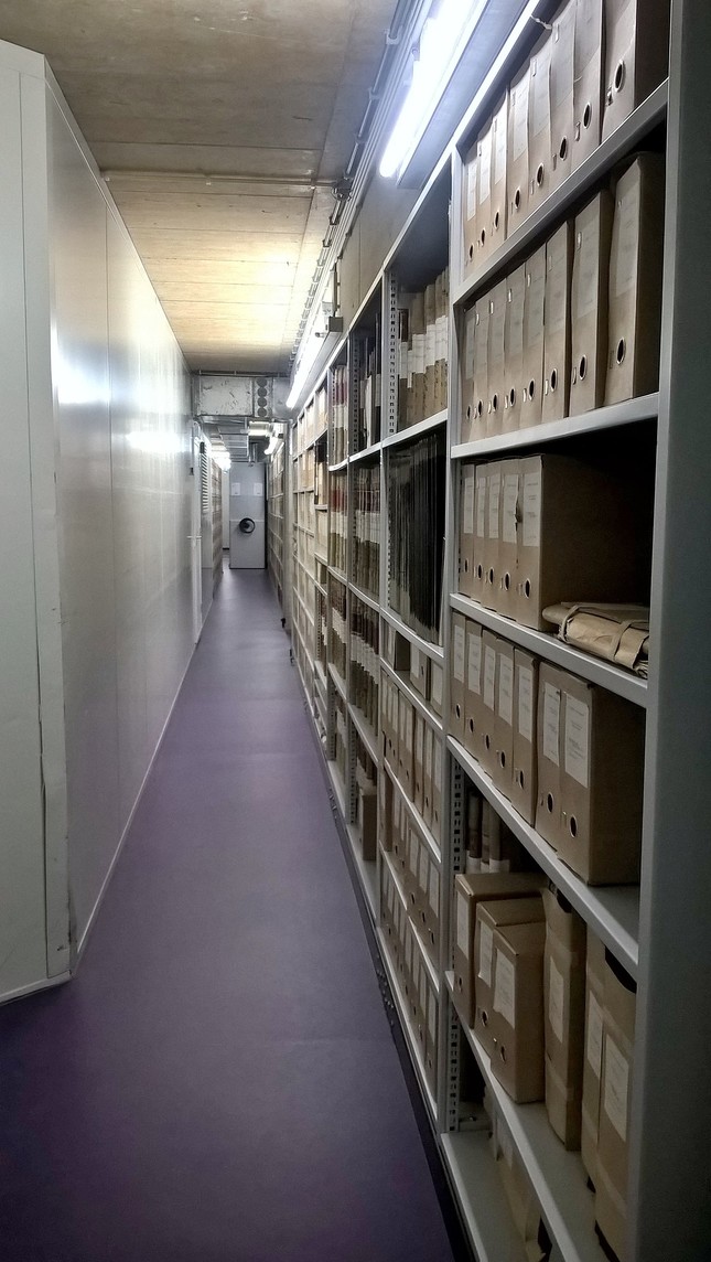 Het Nationaal Archief is het grootste archief van Nederland - NEMO ...