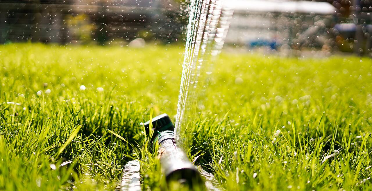 Zoet water opslaan voor later water slim opslaan om het tijden droogte ...